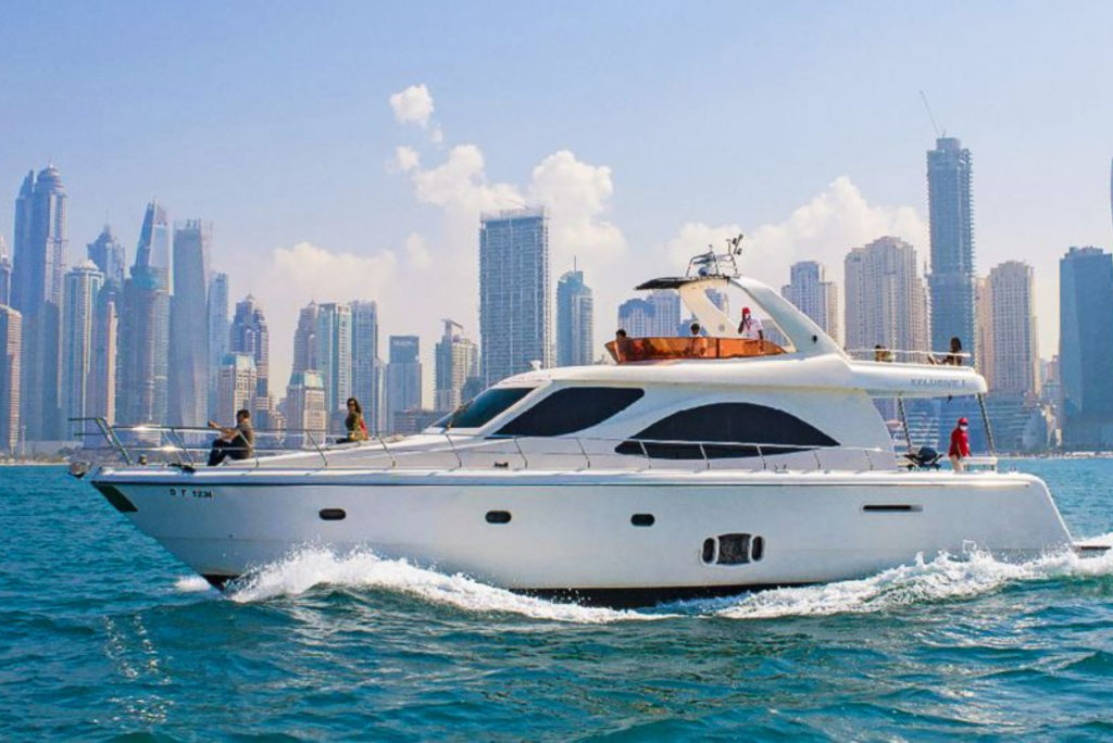 Luxury Yacht Rides in Dubai: Exquisite Experiences at Sea